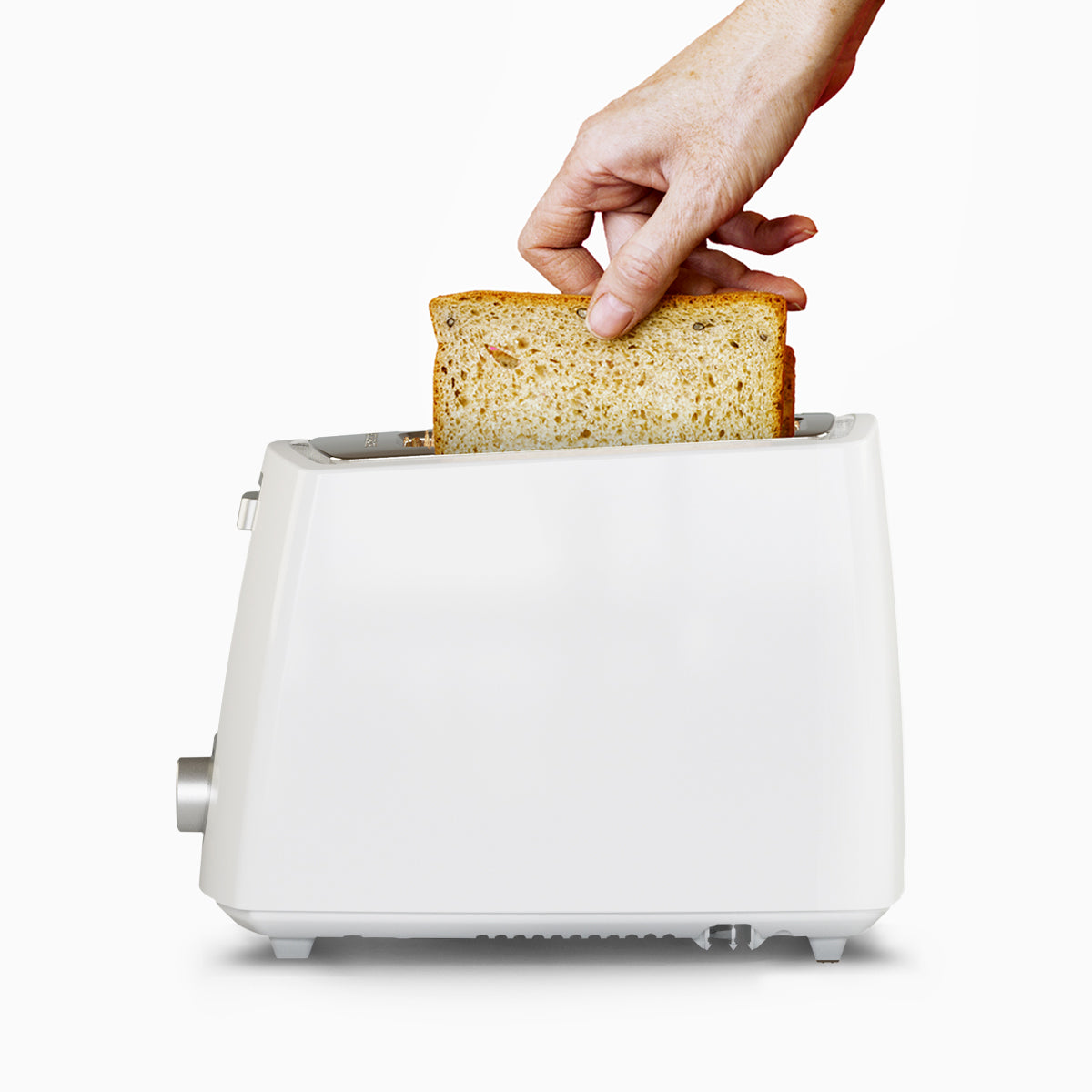 White 2-Slice Toaster, with 6 Browning Dials, Sleek High Lift Lever (A ...